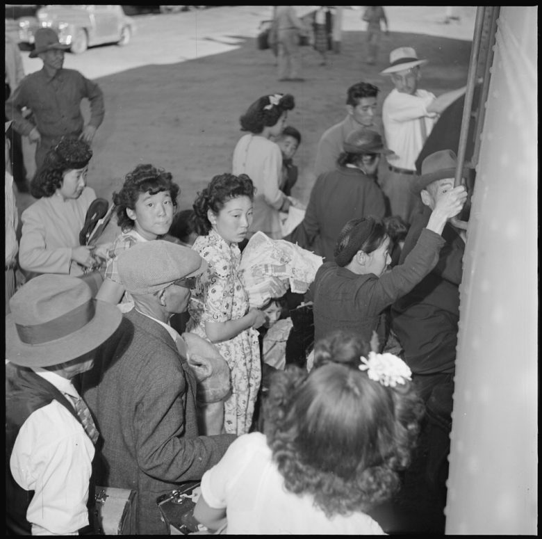 Photo Essay: Japanese Americans Return to the West Coast After WWII ...