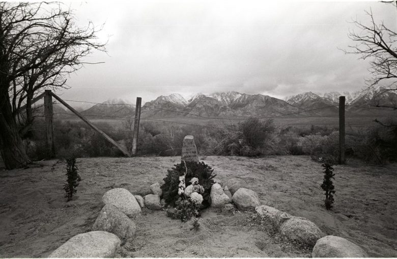 Photo Essay: The First Manzanar Pilgrimage - Densho: Japanese American ...