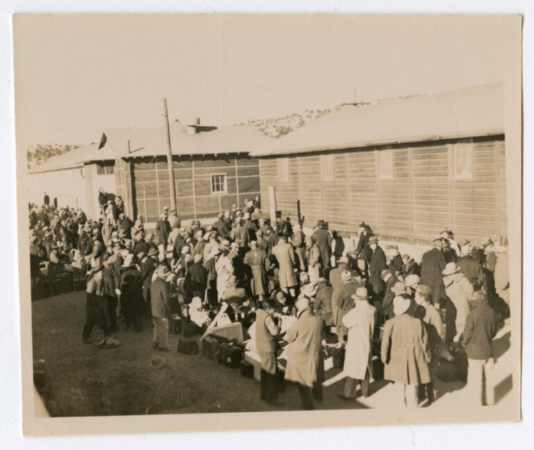 The Alien Enemies Act Paved the Way for Japanese American Incarceration ...